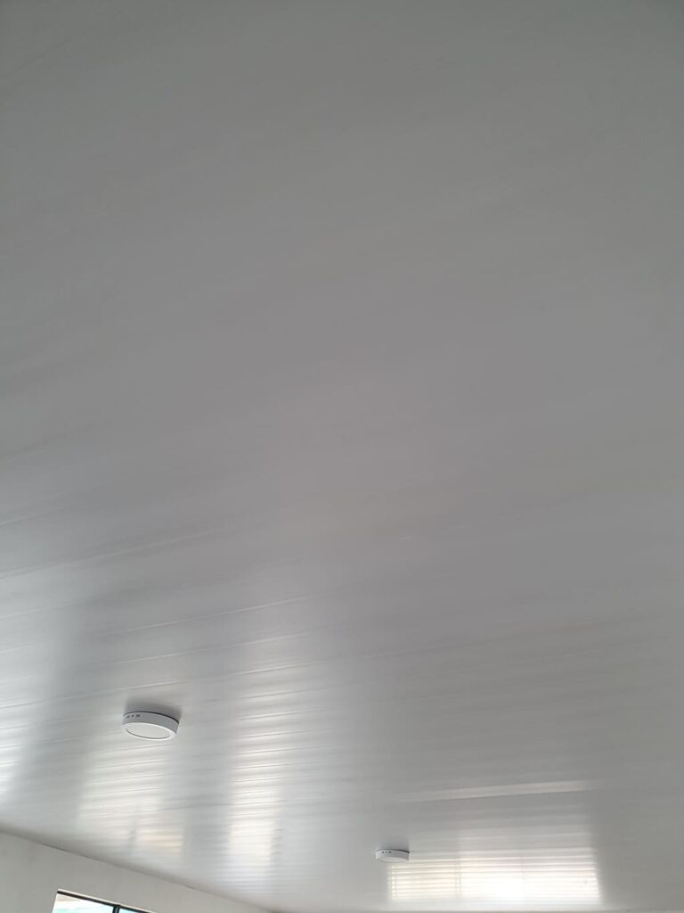 Panel PVC Blanco - Grupo Lusa